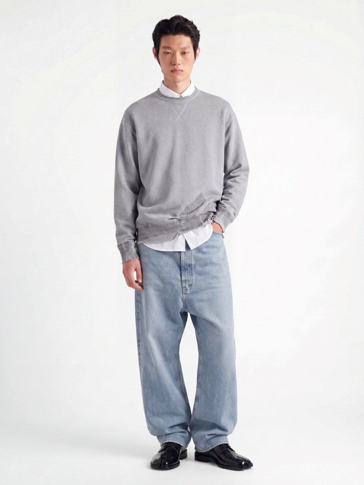 MAISON MARGIELA Wide Leg Jeans with Logo Embroidery